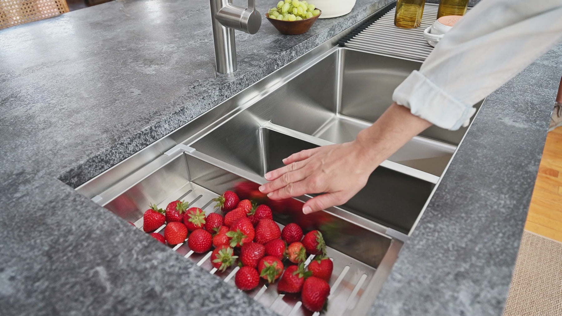 Seamless Drain Kitchen Sink - Create Good Sinks
